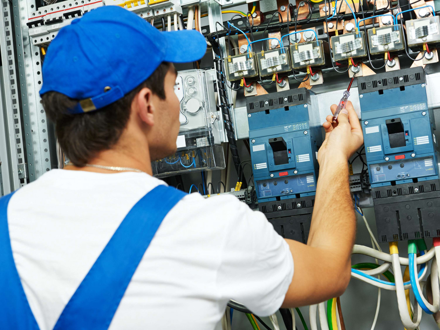 Commercial Wiring and Installations | Envision Electric Inc.